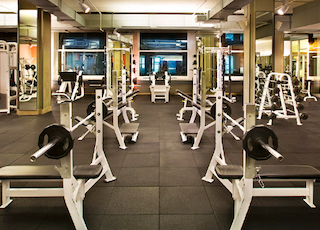 Gyms in Soho NYC: Fitness Clubs with Studio Pilates and Yoga