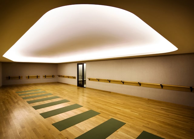 Gyms Near World Trade Center in Lower Manhattan with Yoga